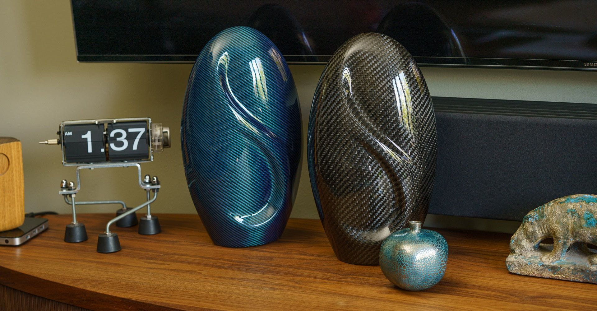 Pulvis Art Urns - Handmade Art Urns for Ashes & Keepsakes